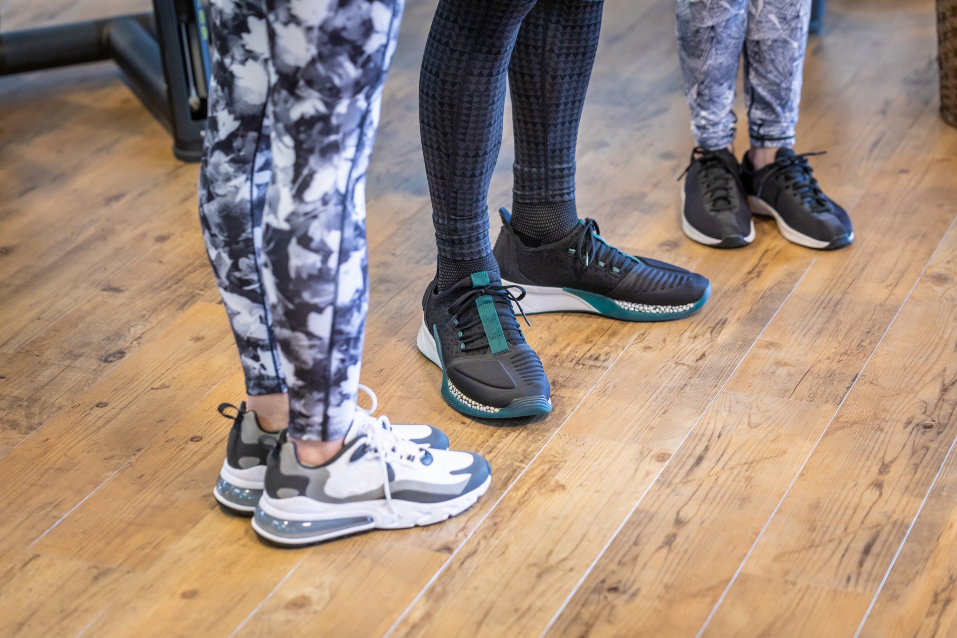 【初心者向け】ジム用シューズおすすめ25選！人気の万能型や安いアイテム | goodcize