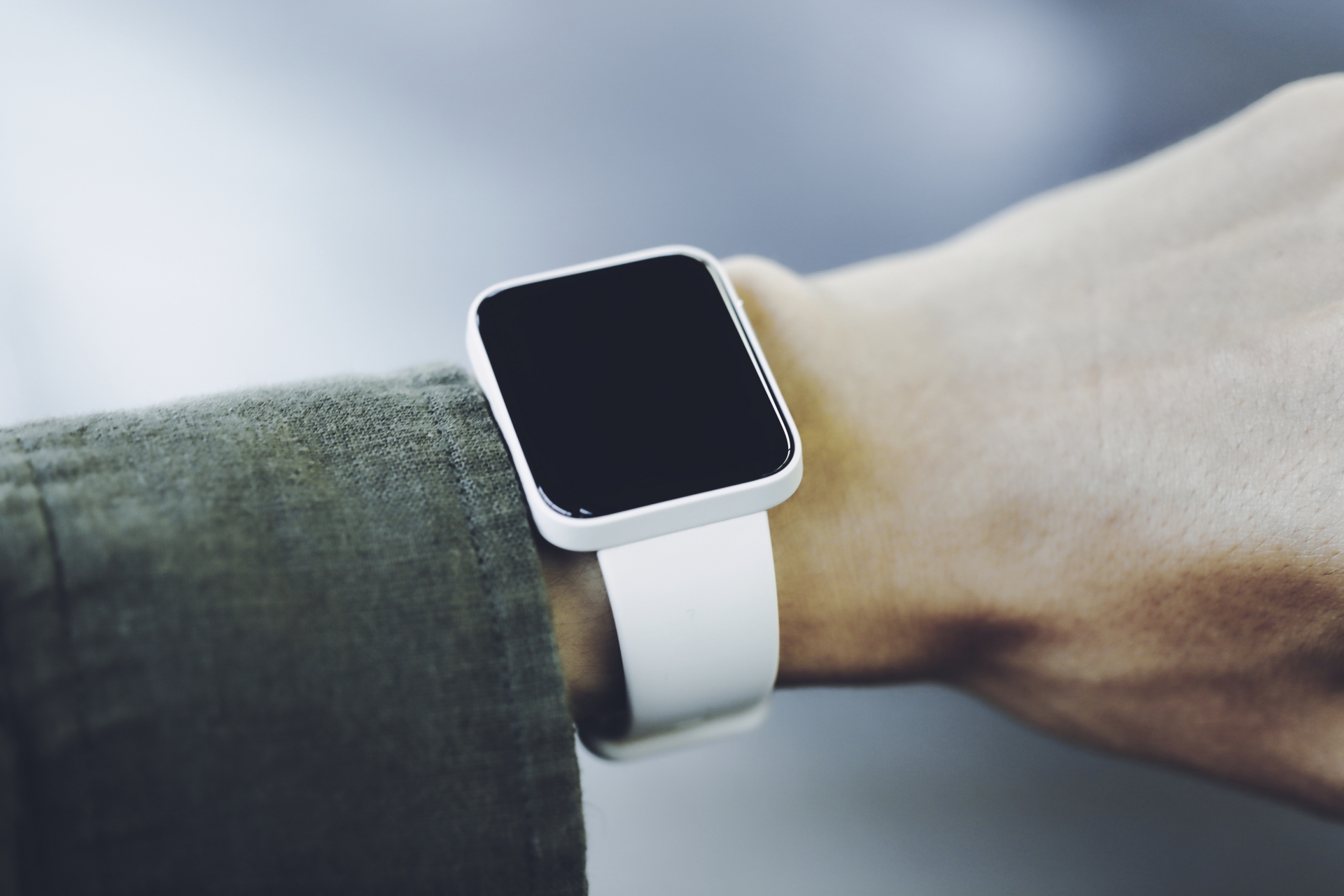 筋トレで使えるスマートウォッチ13選【知らないと損】ジムおすすめのアイテム | goodcize