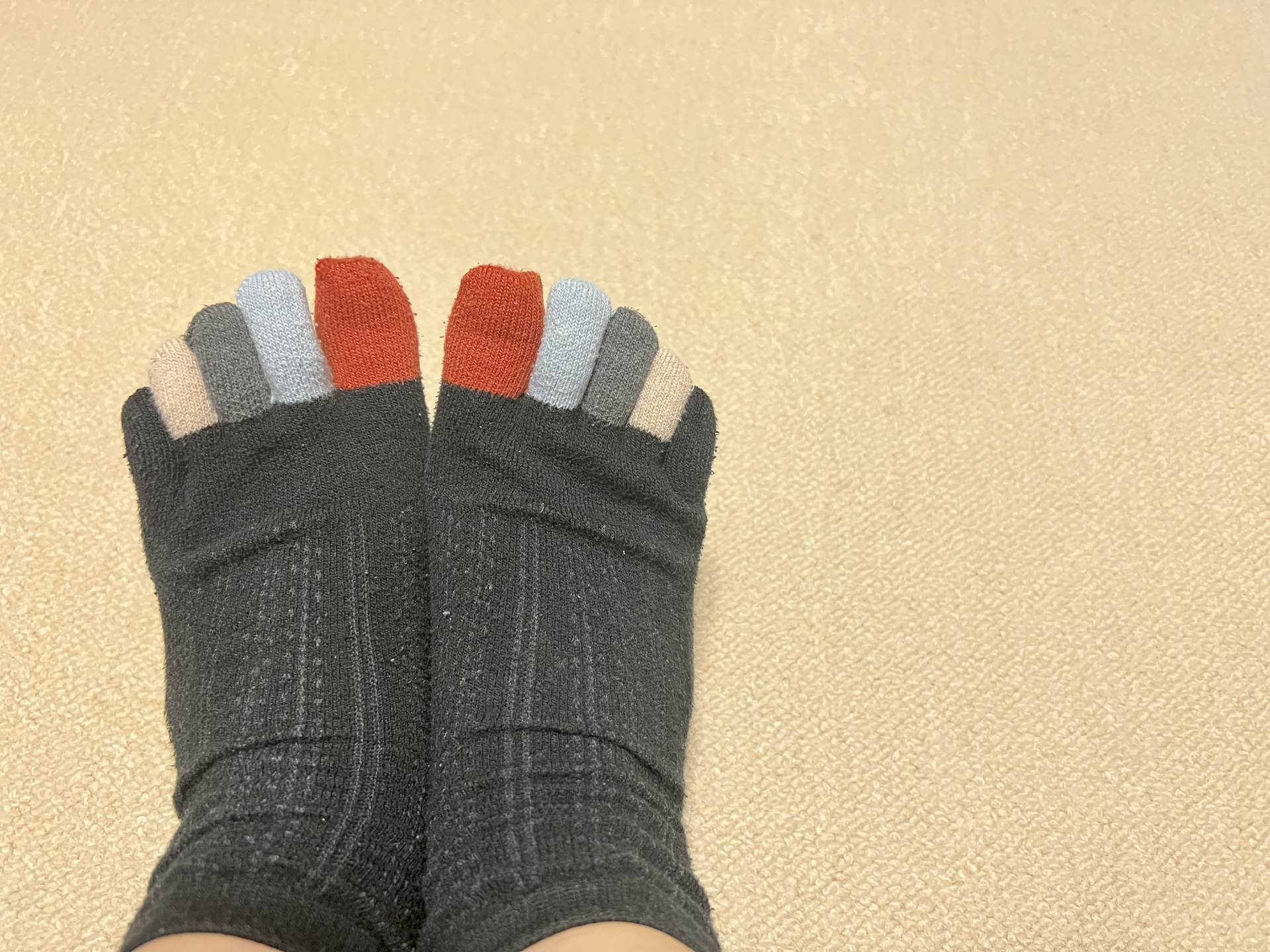 おすすめのランニングソックス13選【選び方も解説】コスパ最強でおしゃれな厚手のアイテム | goodcize